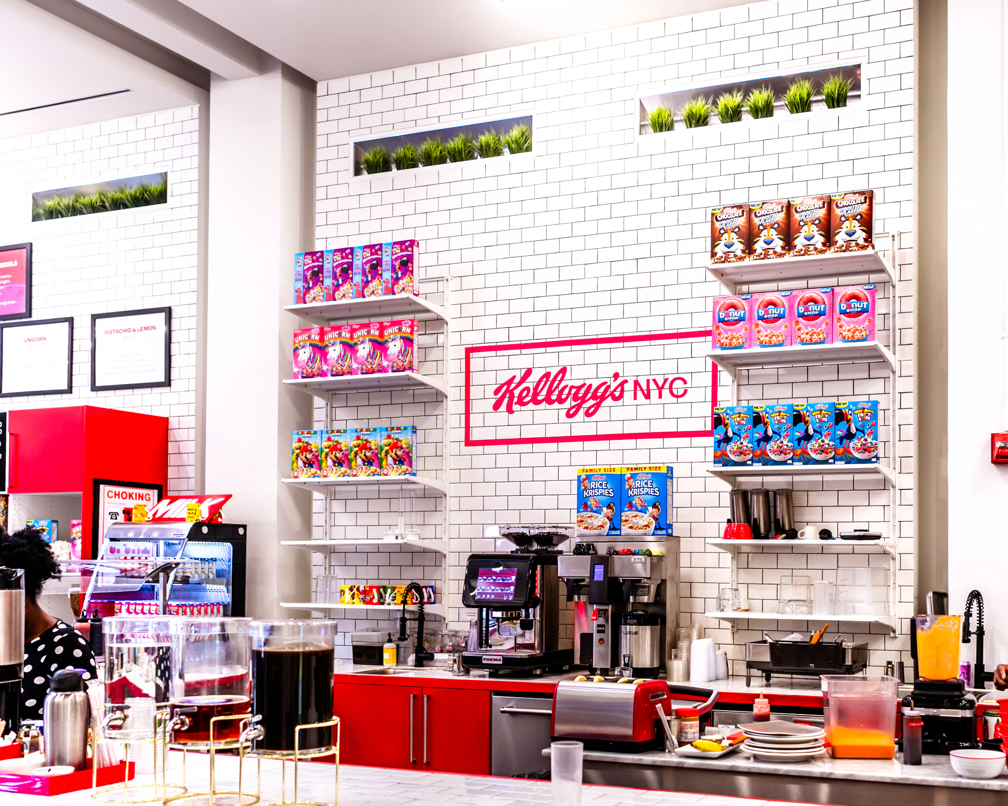A Look Inside Kellogg's NYC in Union Square - Flight and Ferry A Look Inside Kellogg's NYC in Union Square - Flight and Ferry